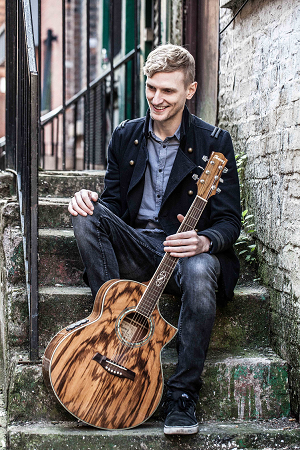 John Clapper - Hotvox