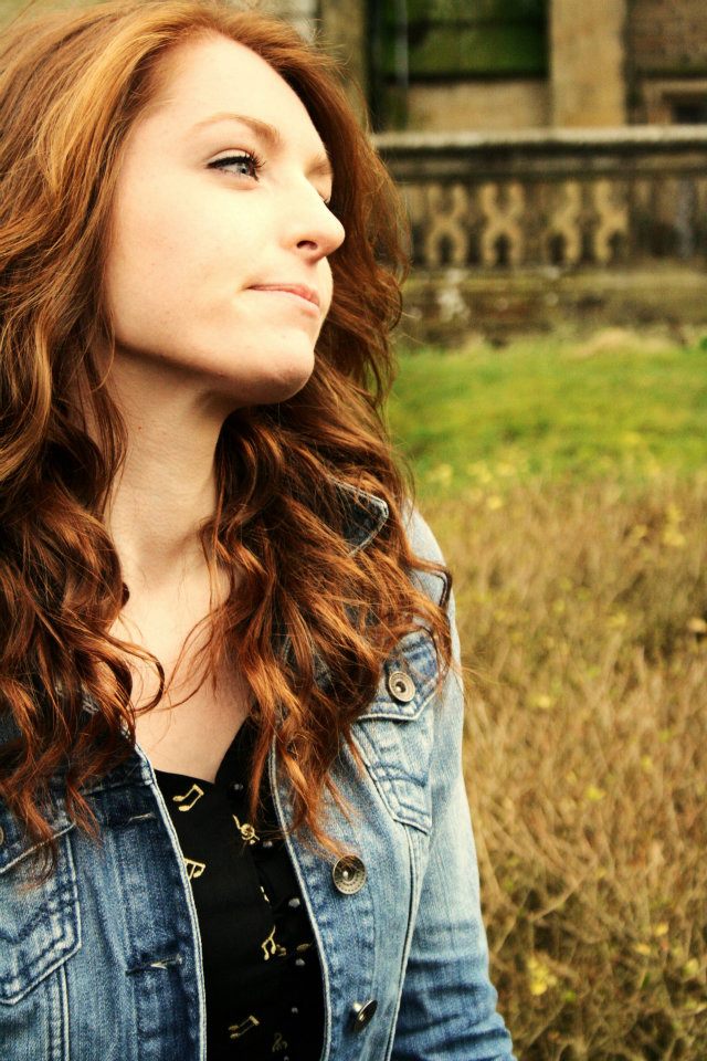 Lucy Zirins - Hotvox