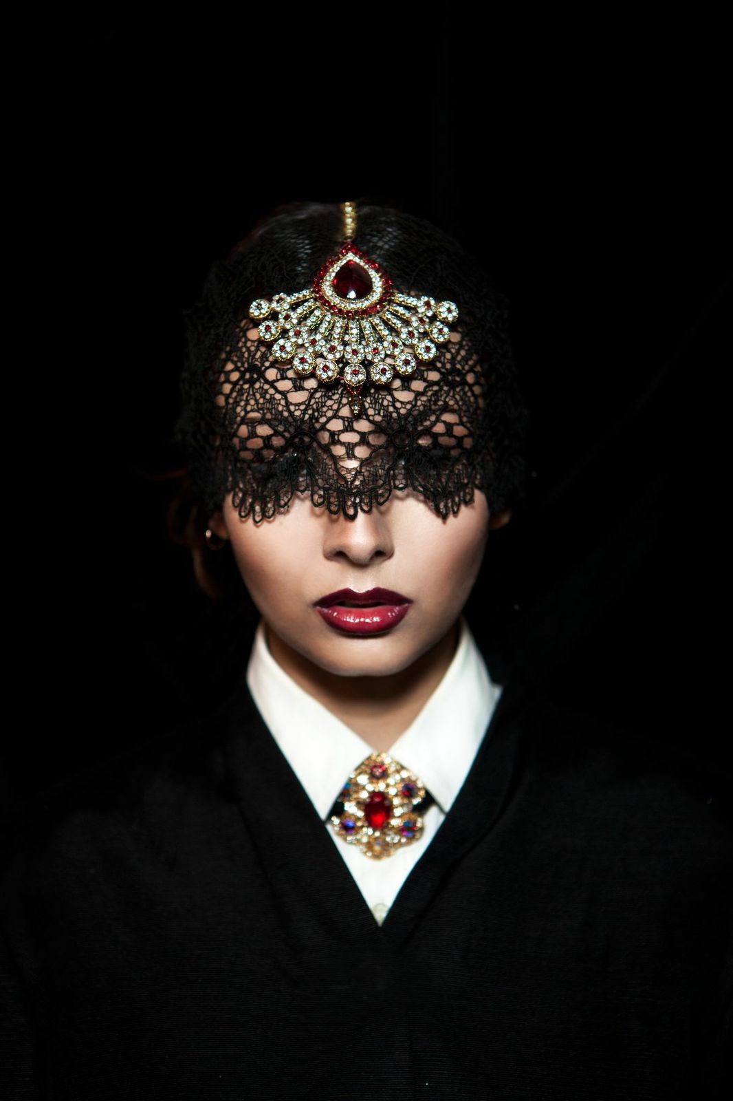 Sarah Leo - Hotvox