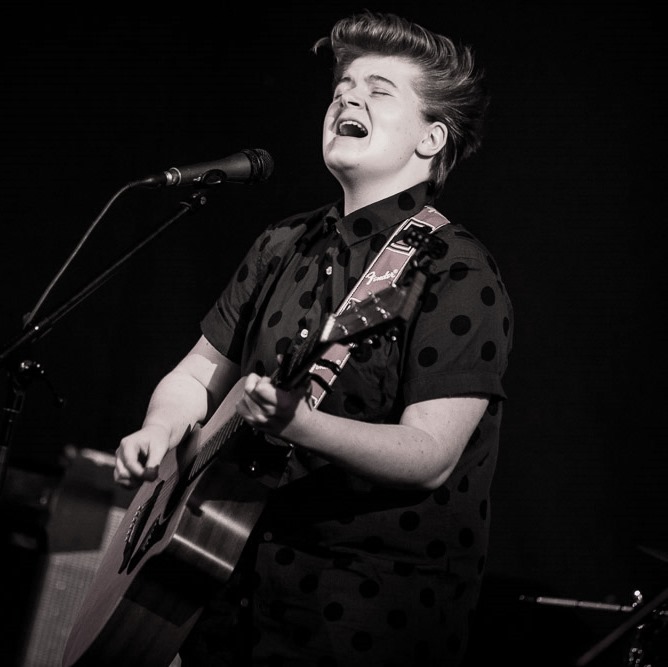 Charlie Leavy - Hotvox