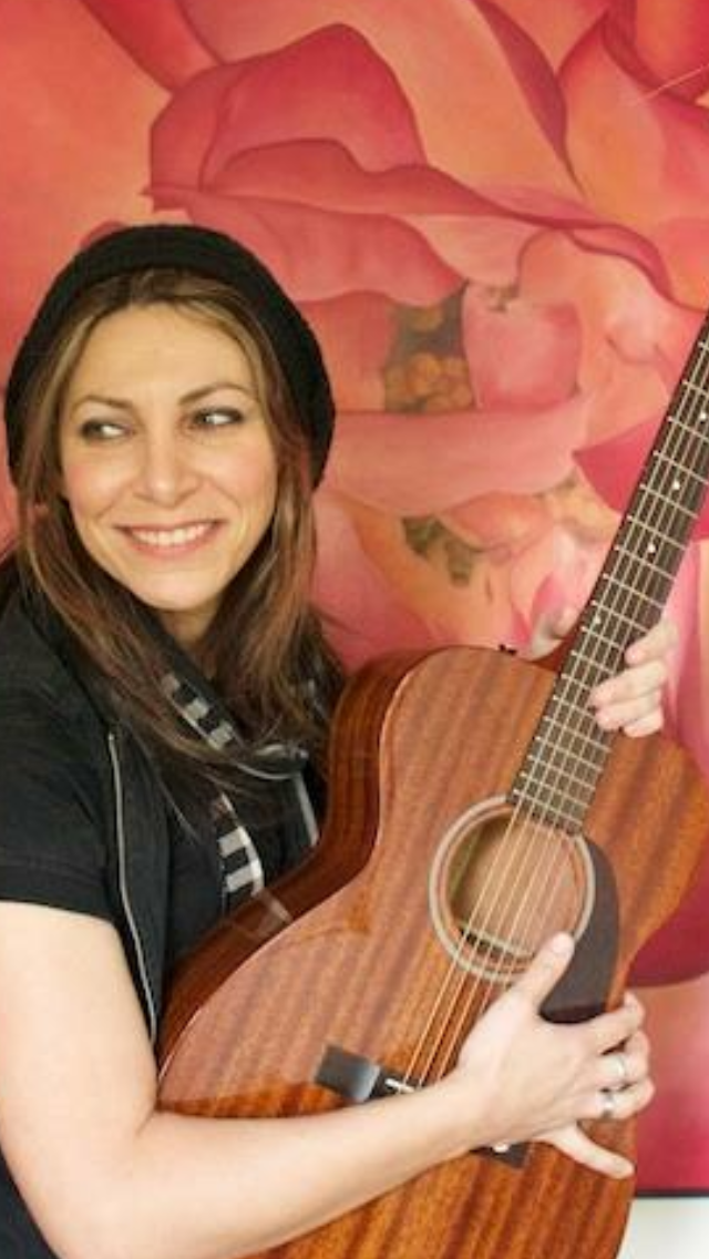 Sonia Serin - Hotvox