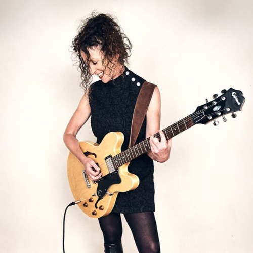 Paula Wolfe - Hotvox