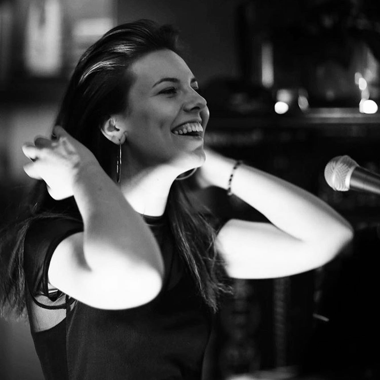 Miranda Joy - Hotvox