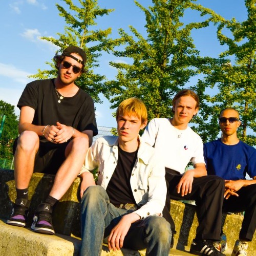 SAFE AT ANY SPEED - Hotvox