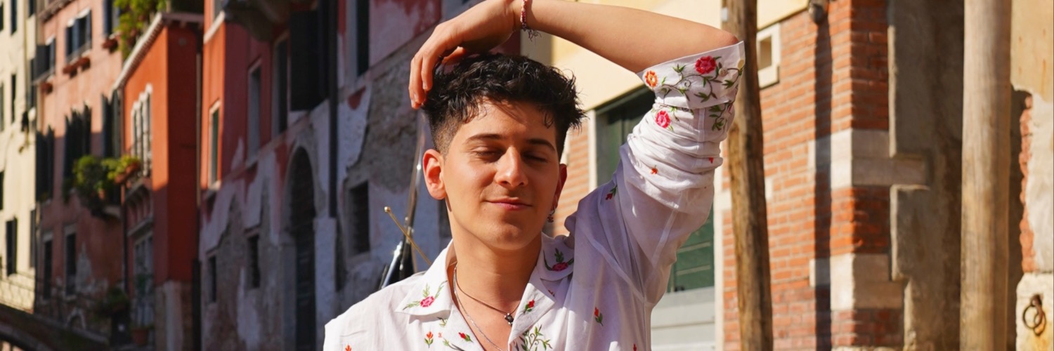 LISTEN LIVE PLAYLIST // JABE'S FEELINGS - Hotvox